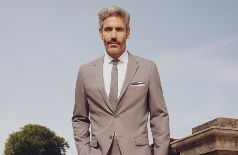 Book A Suit Fitting in Houston